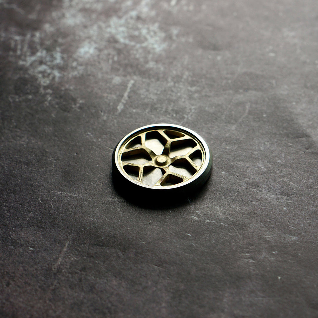 Racing Wheel Marker | Kraken Golf